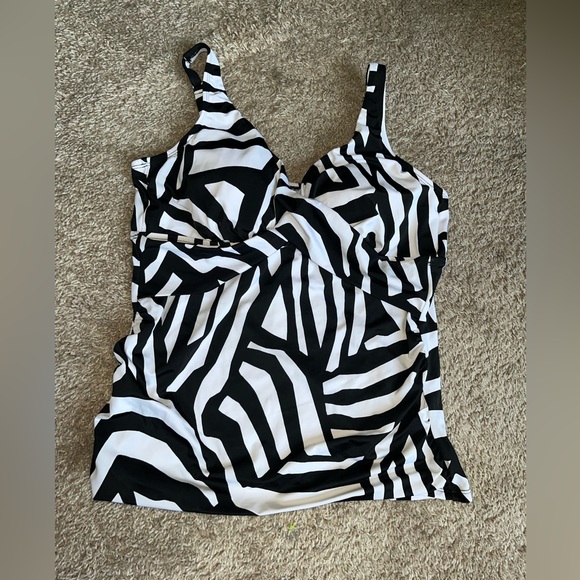 Swim | Cute Tankini Black White In Zebra Print With Cups And Adjustable ...